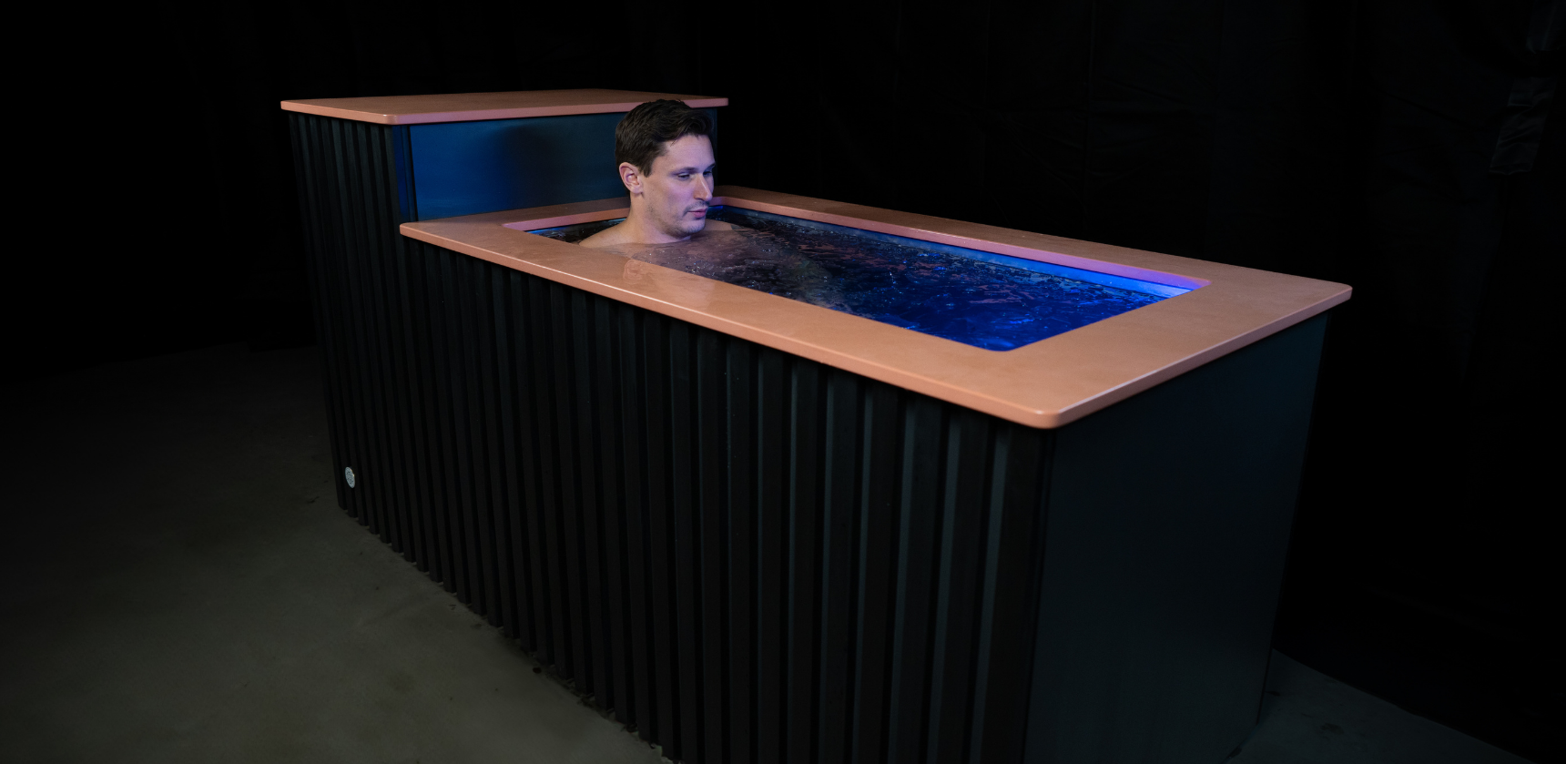 The Signature Ice Bath – Brass Monkey Health